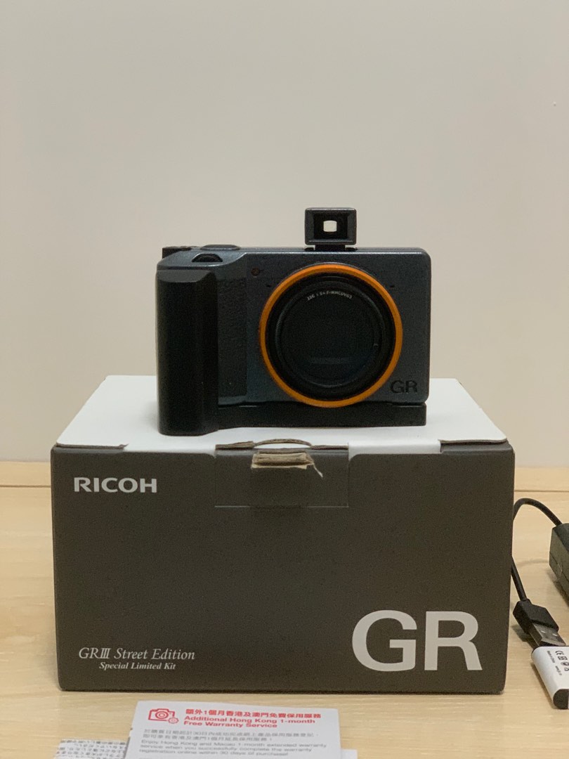 Ricoh GR III GR3 Street Edition 理光GR3街拍版 限量版本連GV-2觀景器, 攝影器材, 相機 - Carousell
