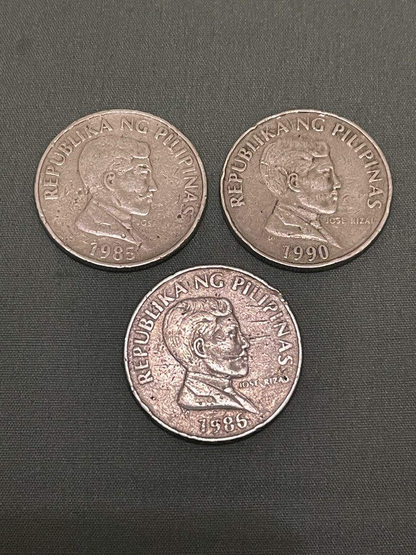 1 piso 1985, 1986 and 1990 Philippine coins, Hobbies & Toys ...