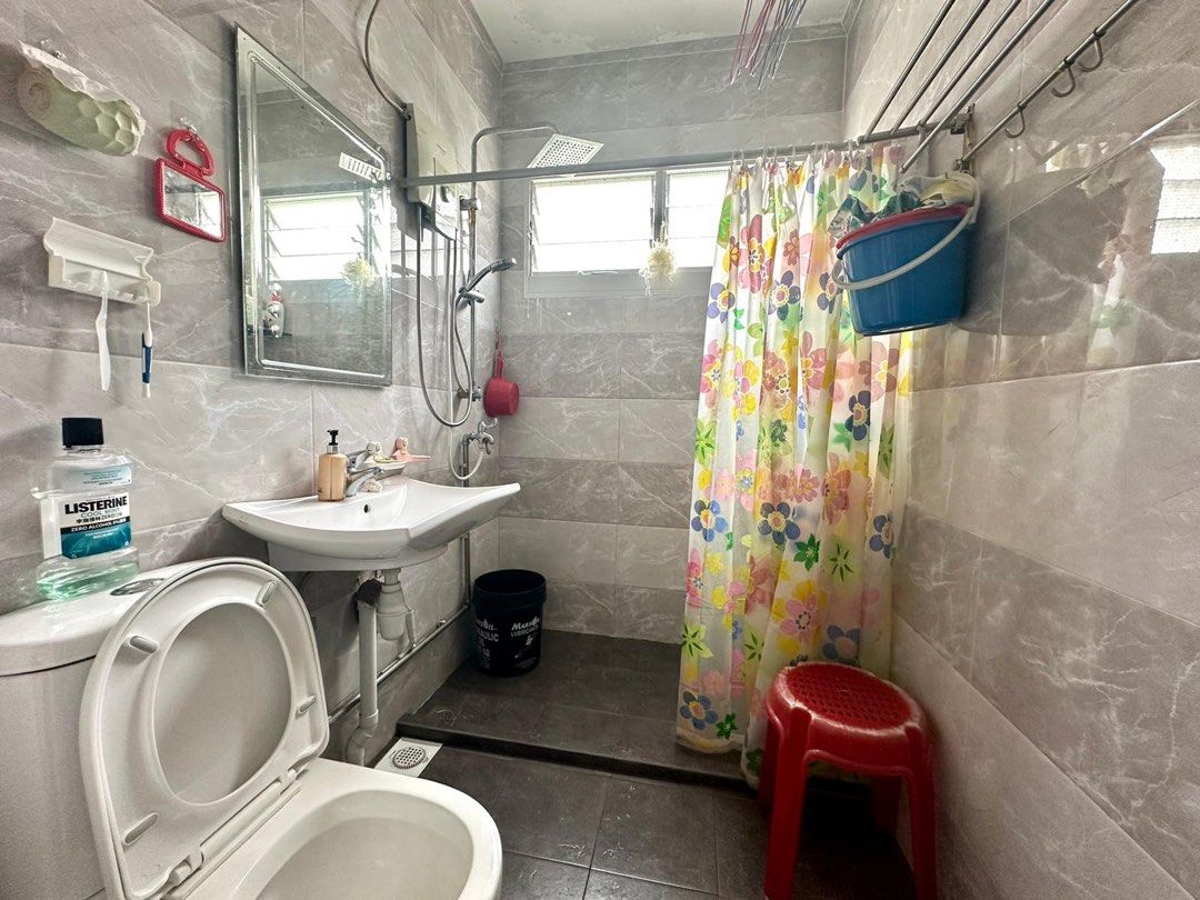 689 Hougang Street 61 Hougang Spring, Property, Rentals, HDB on Carousell