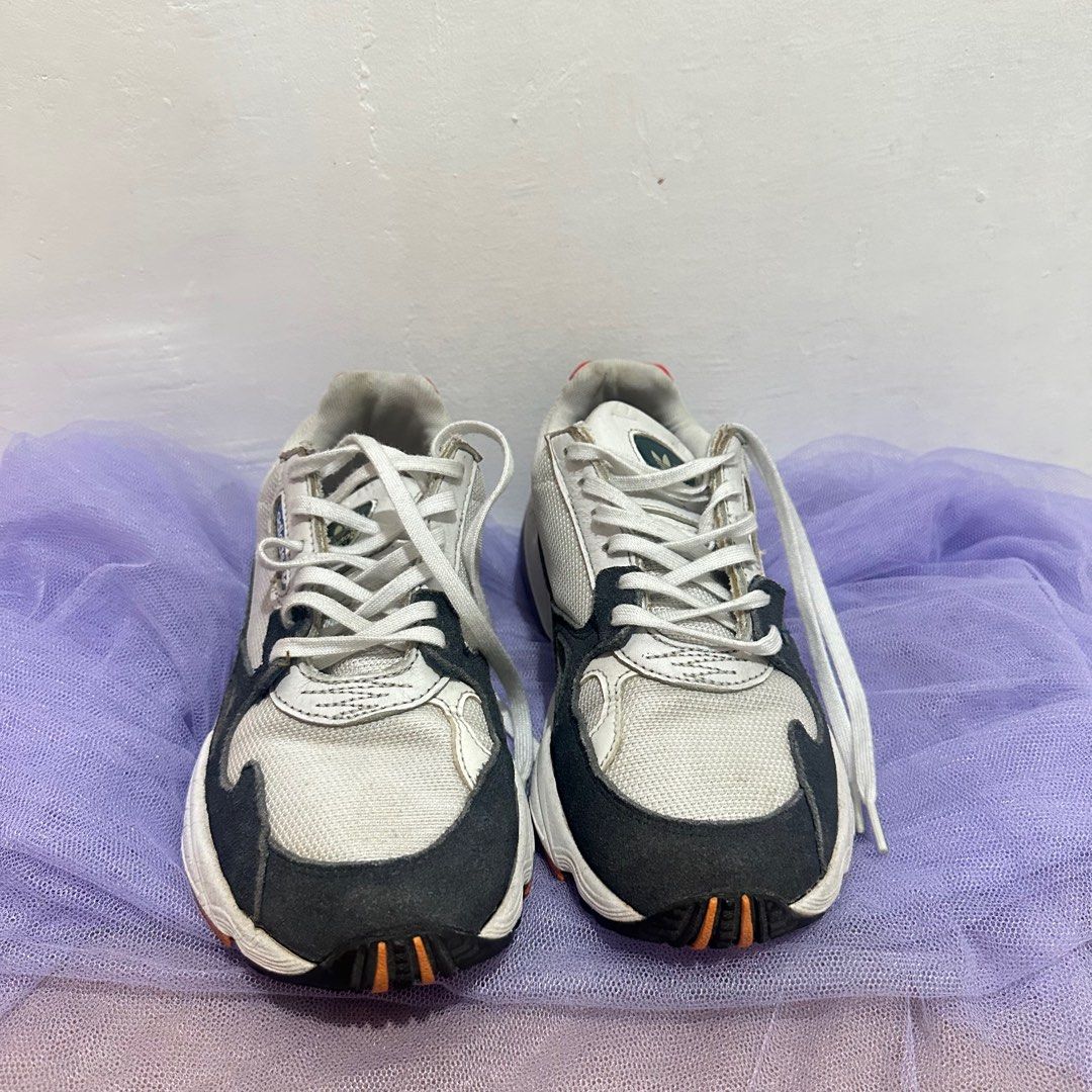 adidas falcon vintage retro 90s sneakers, Women's Fashion, Footwear ...