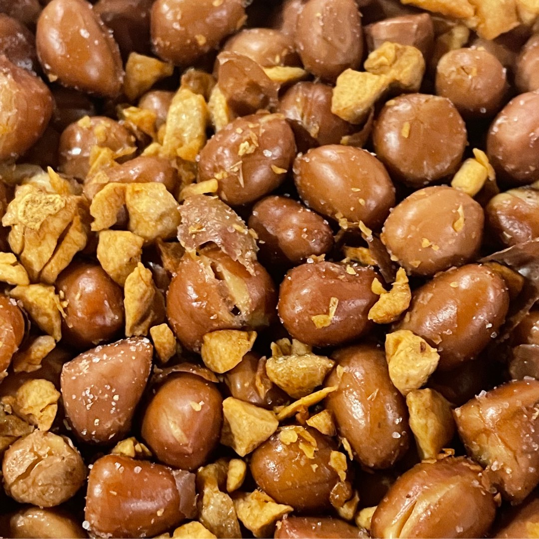 Adobong Mani / Garlic Adobo Peanuts, Food & Drinks, Local Eats on Carousell