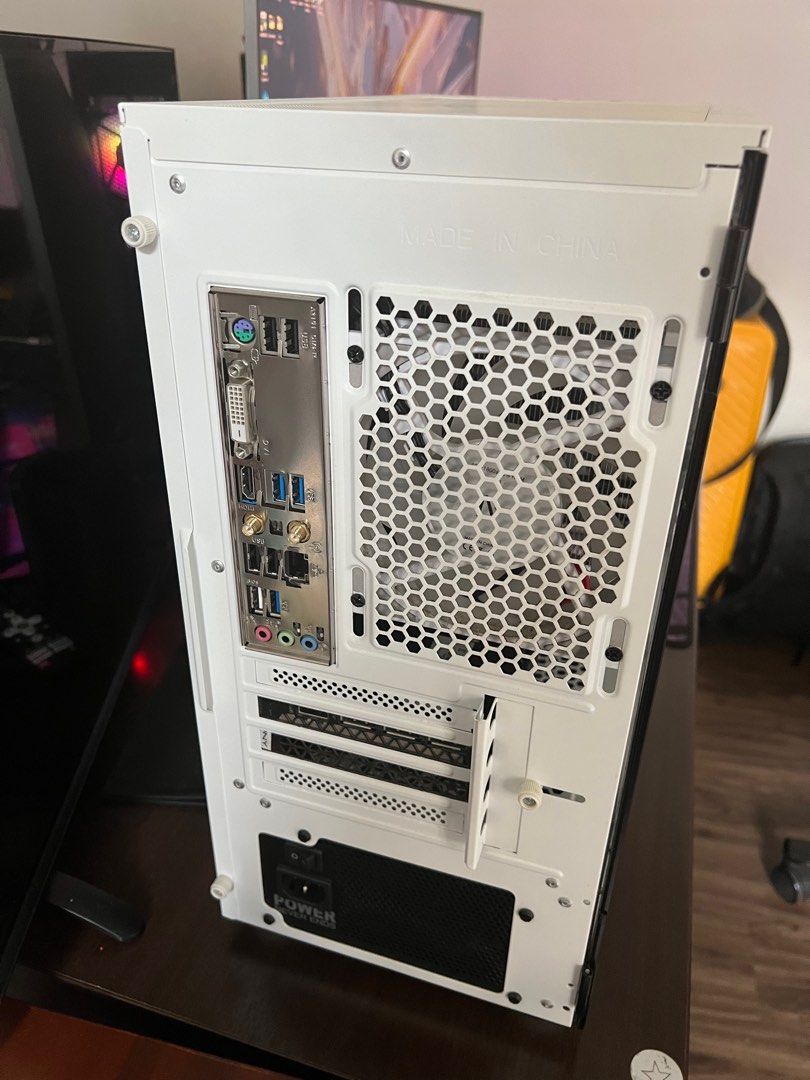 Aftershock white limited edition, Computers & Tech, Desktops on Carousell