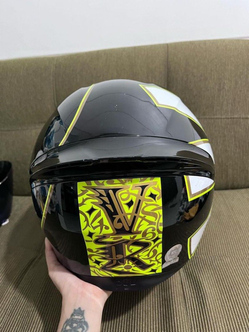 AGV K1 gothic 46 XL asia fit, Motorbikes, Motorbike Parts & Accessories ...