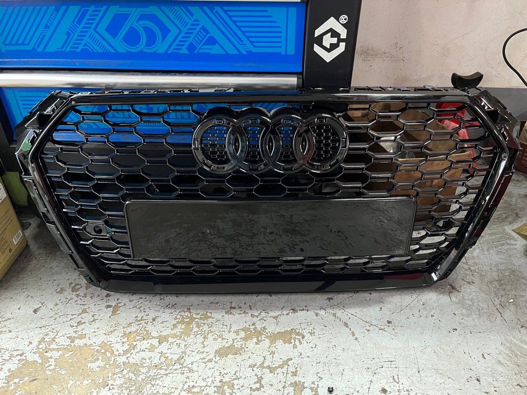 AUDI A4 B9 RS HONEYCOMB GRILLE BRAND NEW, Car Accessories, Accessories ...
