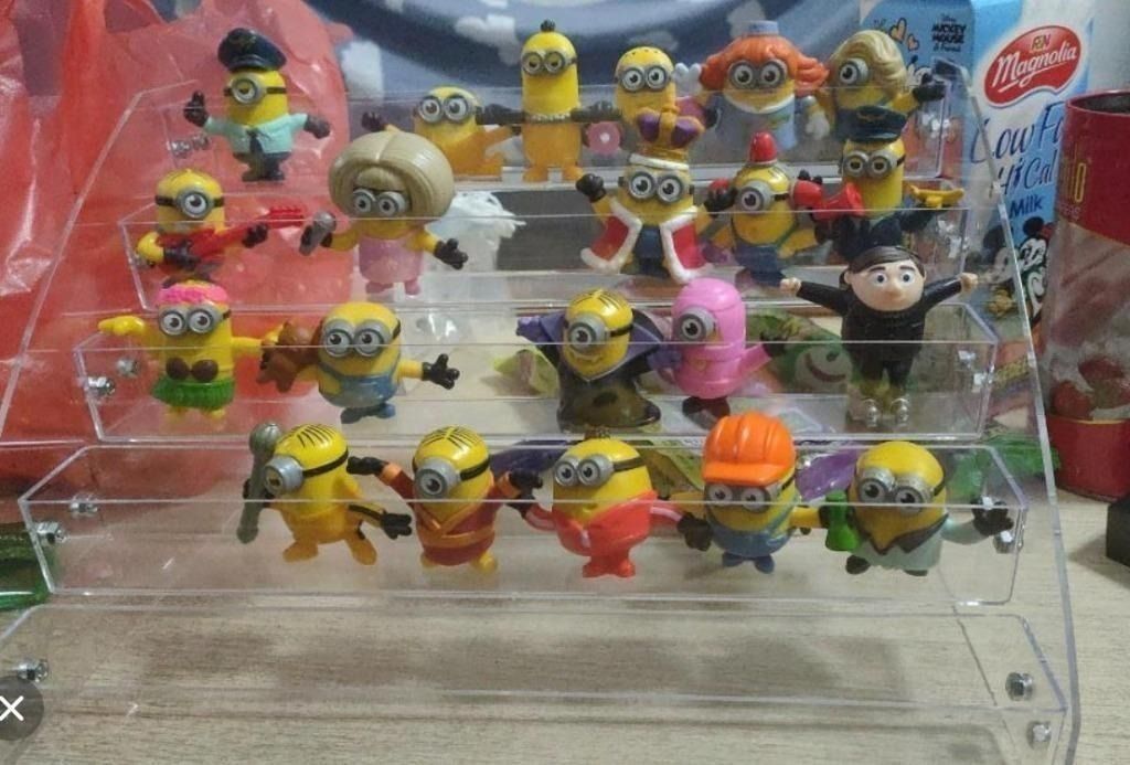 Brand New 5 levels transparent acrylic product display case for cny ...