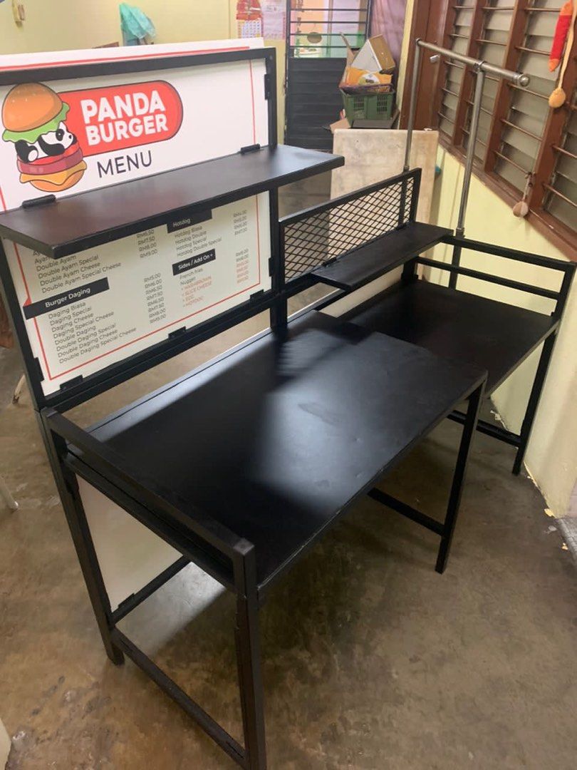 Burger stall foldable , stall lipat, Food & Drinks, Local Eats on Carousell