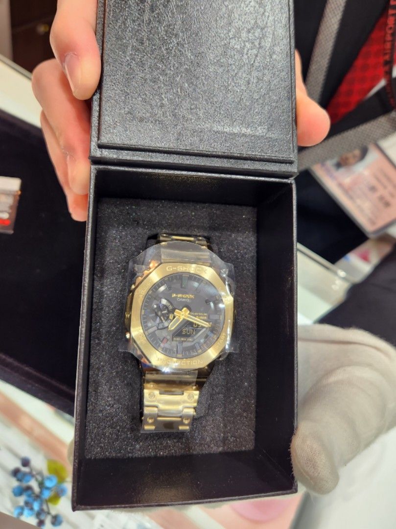 Casio Oak Gold Bluetooth GM-B2100GD-9AJF, Men's Fashion, Watches ...