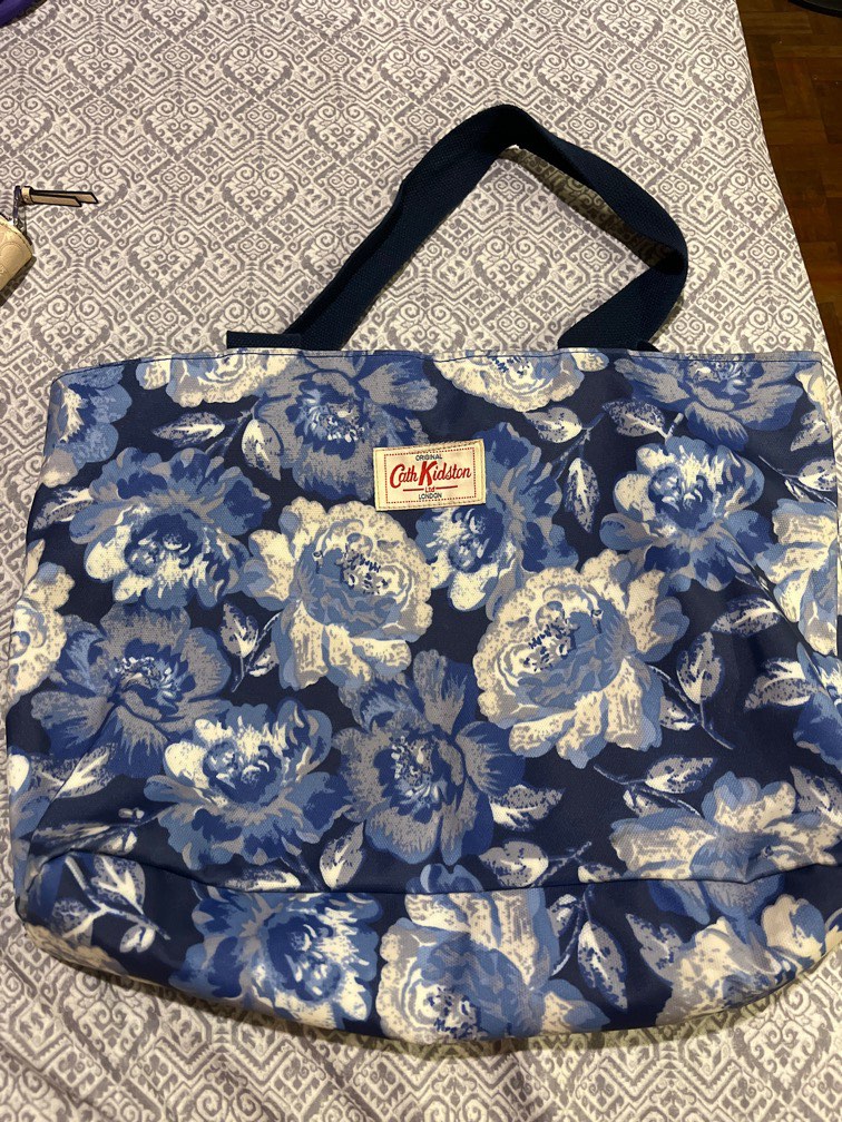 Cath Kidston Bag, Women's Fashion, Bags & Wallets, Tote Bags on Carousell