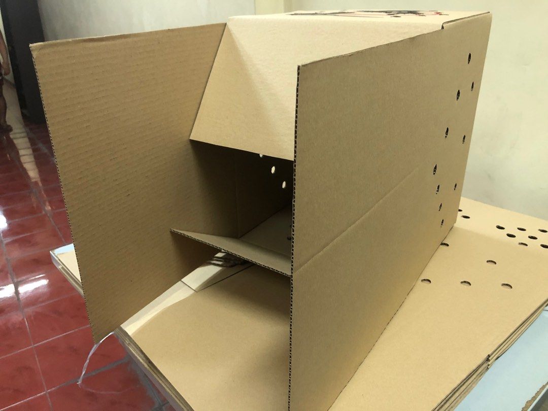 Chicken Box for gamefowl, Pet Supplies, Homes & Other Pet Accessories ...