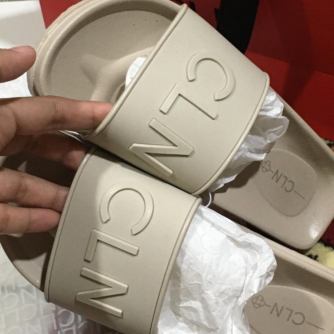 CLN Slippers, Women's Fashion, Footwear, Flats & Sandals on Carousell