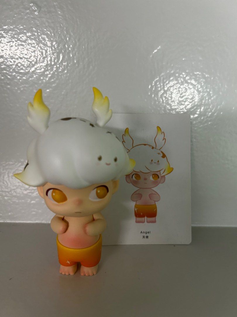 Dimoo Retro Series: Angel, Hobbies & Toys, Toys & Games on Carousell