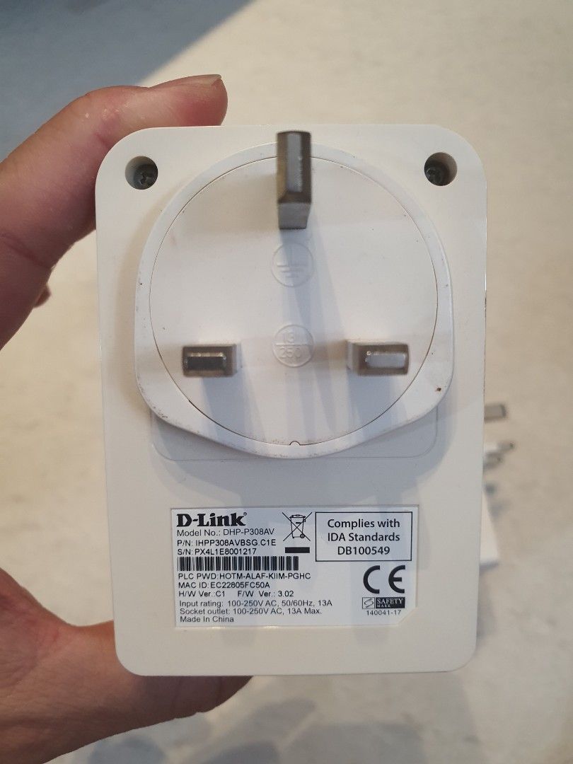 D-Link internet extenders and power plug, TV & Home Appliances ...
