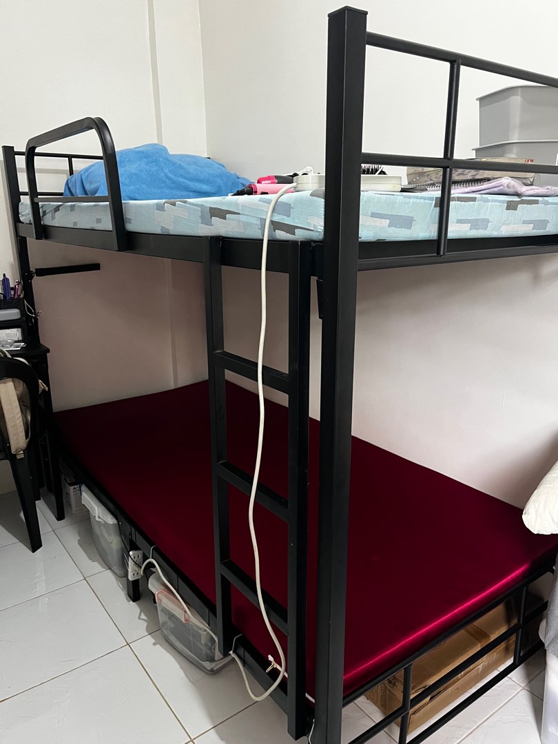 Double deck bed frame (Single, 36 x 36 x 75), Furniture & Home Living ...