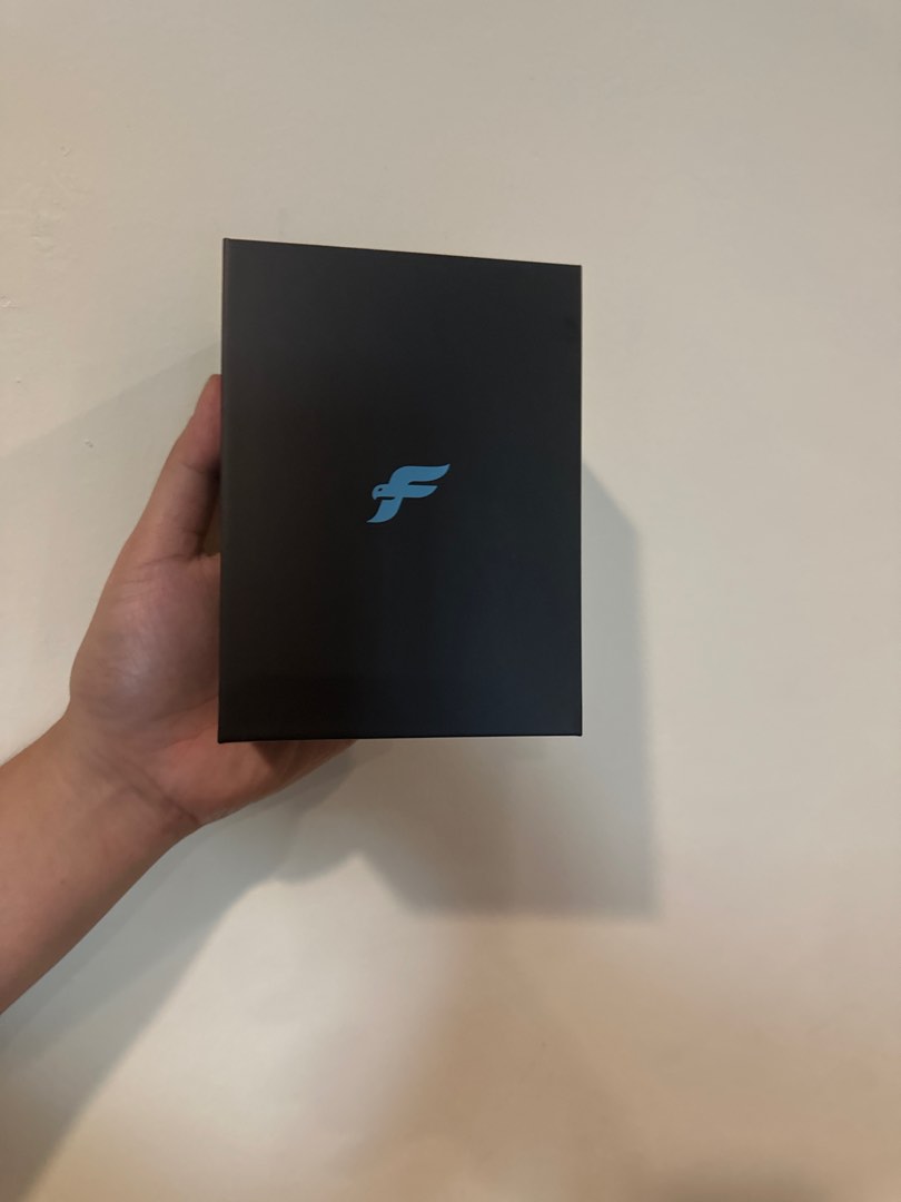 Finalmouse Ultralight X Phantom M, Computers & Tech, Parts ...