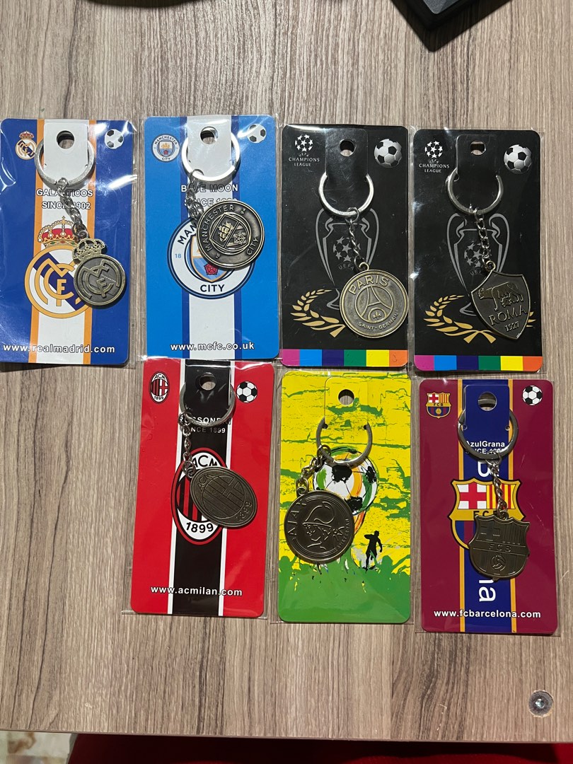 Football Keychains, Sports Equipment, Sports & Games, Racket & Ball ...