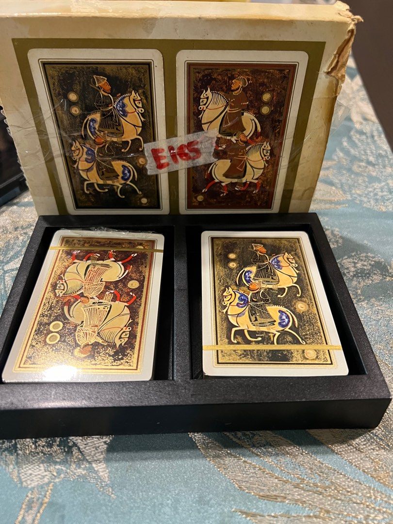 Fournier Victoria playing card plastic coated made in Spain Vintage ...