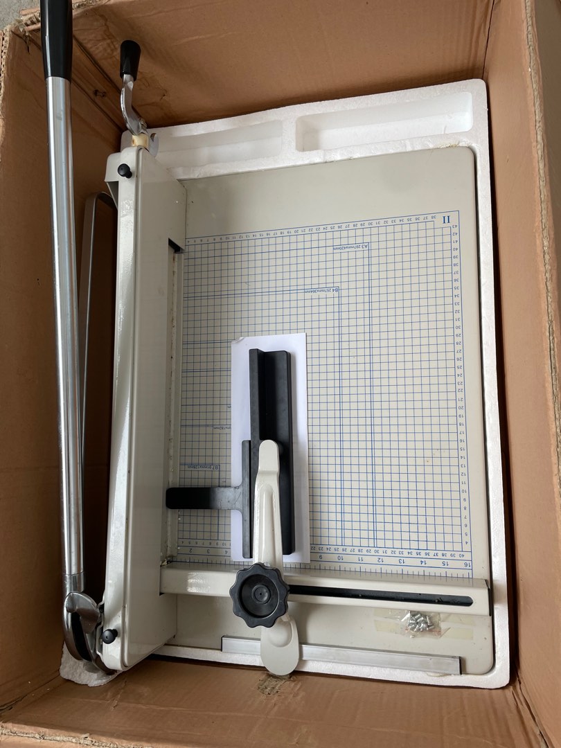 Guillotine Cutter (858-A3), TV & Home Appliances, Other Home Appliances ...