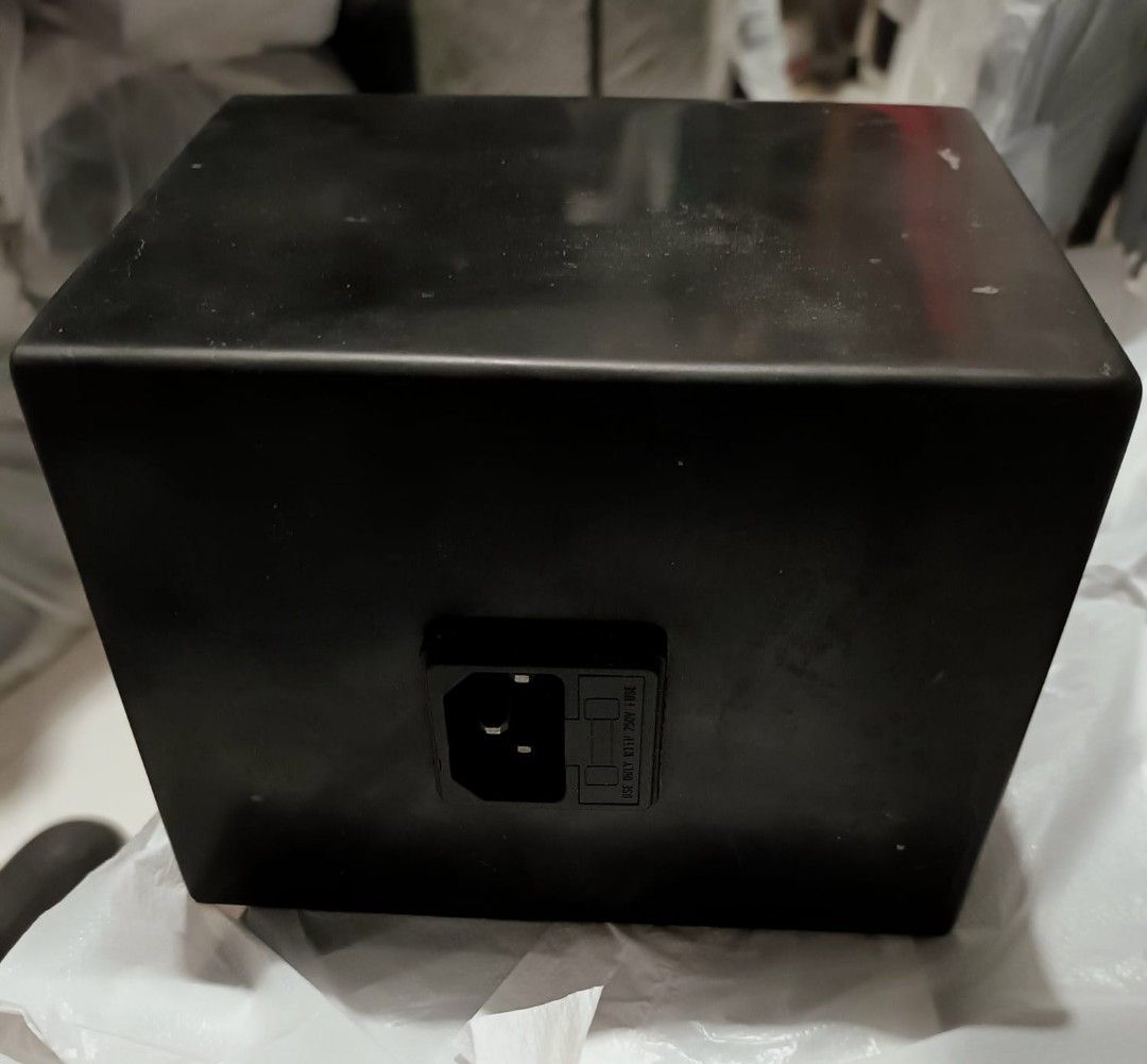 Guru Acoustics Power Tamer 電源過濾器, 音響器材, 其他音響配件及設備 - Carousell