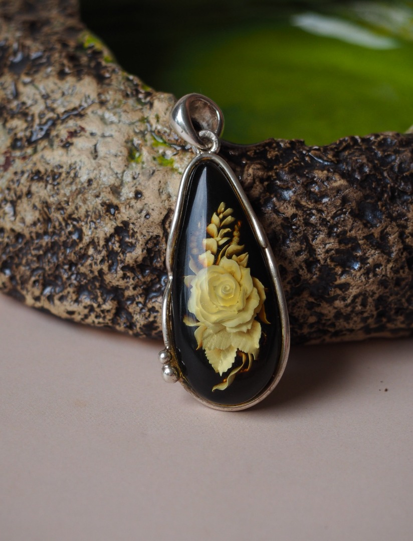 Handmade Semi-Crafted with Rose Shape Natural Amber Pendant, Hobbies ...