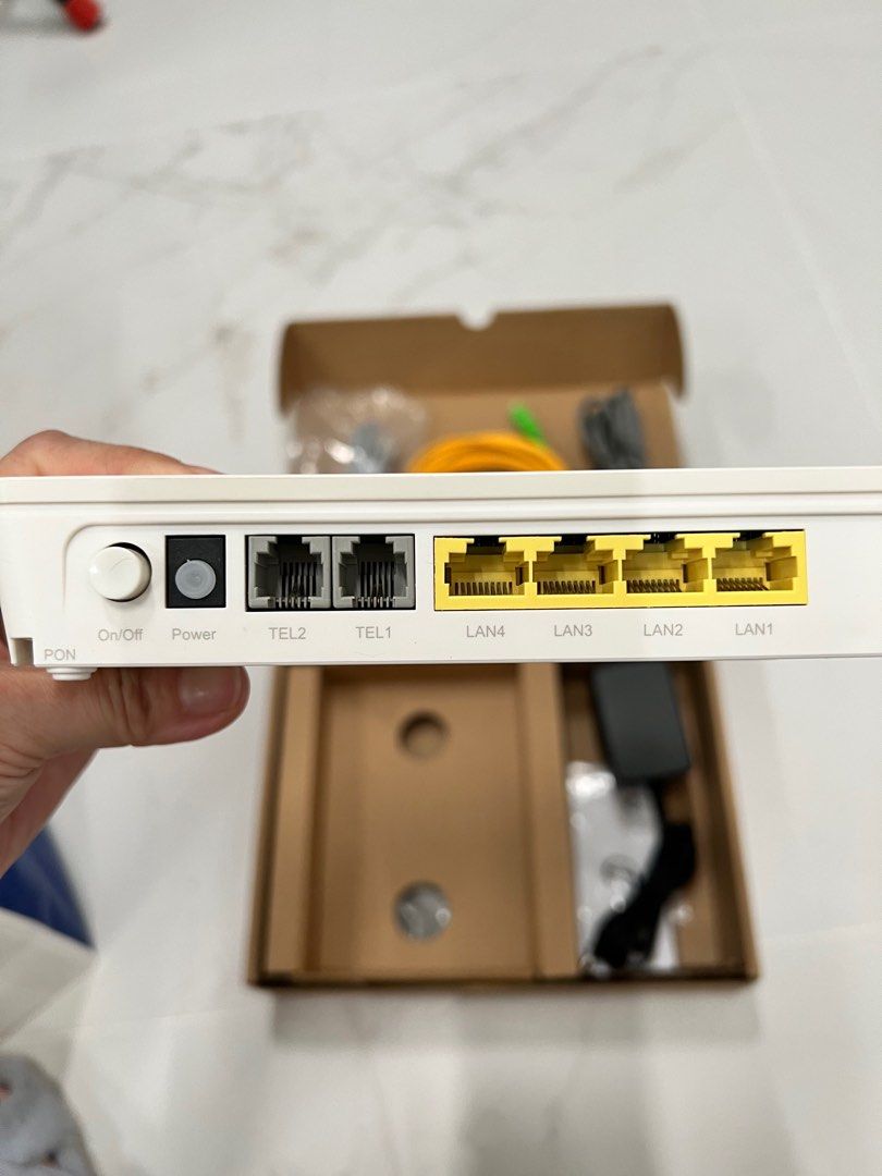 Huawei modem GPON from M1, Computers & Tech, Parts & Accessories ...