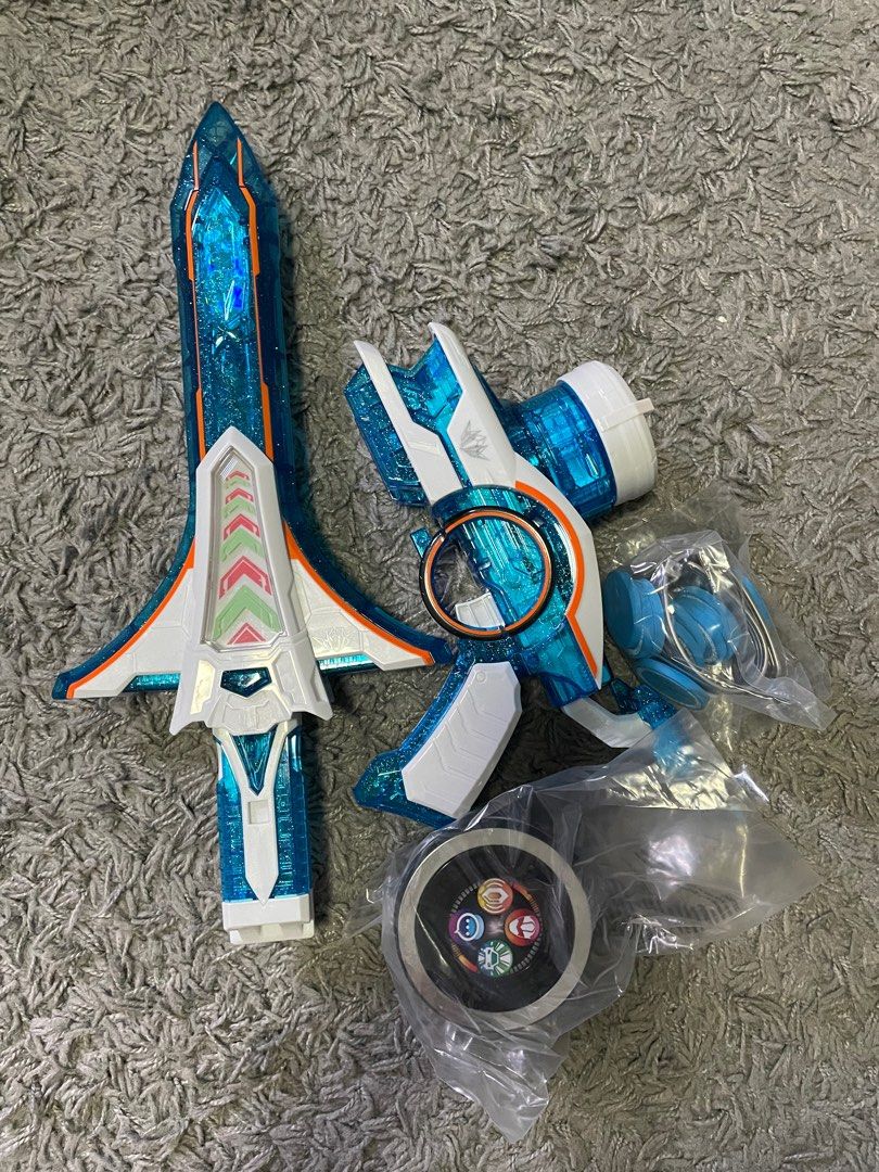 Kids sword and gun, Hobbies & Toys, Toys & Games on Carousell