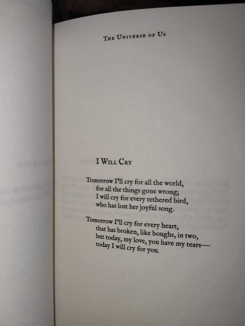 Lang Leav "The Universe of Us" book, Hobbies & Toys, Books & Magazines ...
