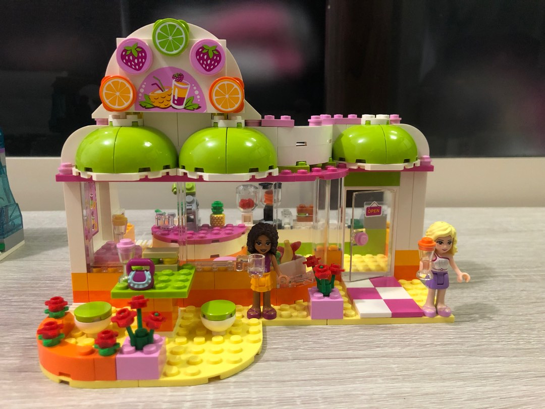 LEGO 41035 Heartlake Juice Bar + Lego 41062 Elsa's Sparkling Ice Castle ...