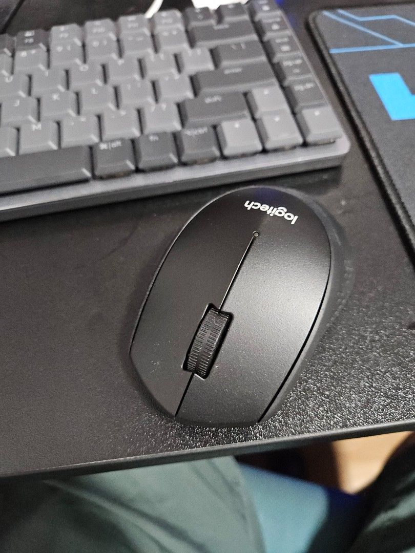 Logi M331 2.4ghz wireless mouse, Computers & Tech, Parts & Accessories ...