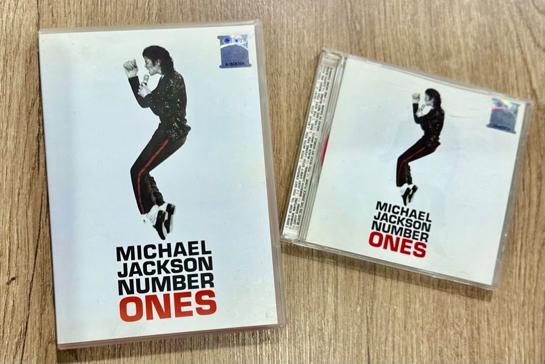 MICHAEL JACKSON NUMBER ONES CD & DVD 2003, Hobbies & Toys, Music ...