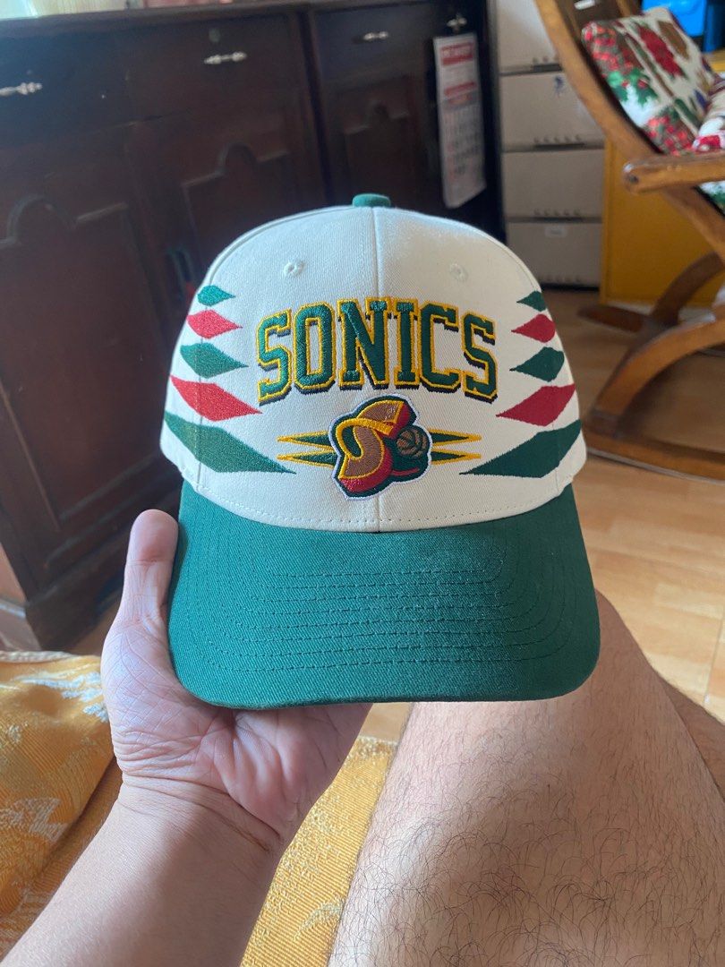 Mitchell and ness sonic cap, Men's Fashion, Watches & Accessories, Caps ...