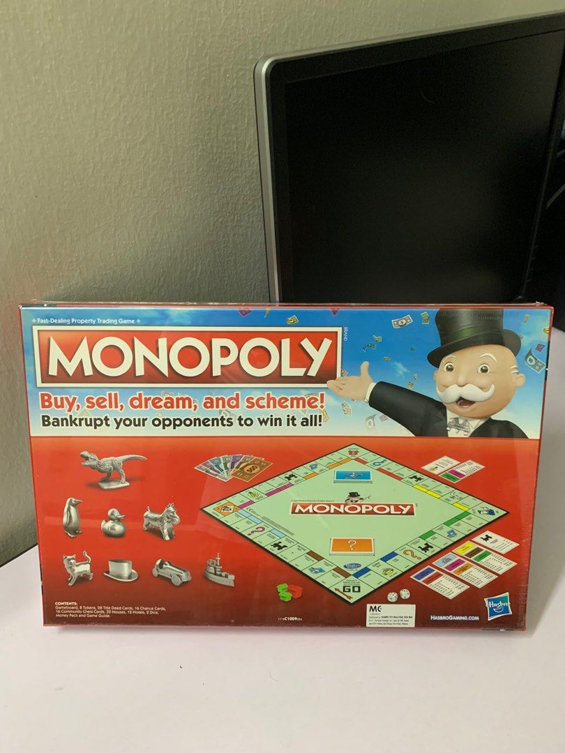 Monopoly Classic board game, Hobbies & Toys, Toys & Games on Carousell