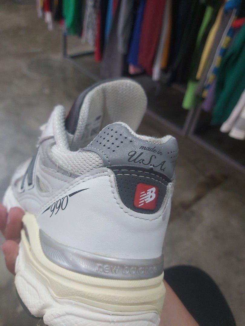 New Balance 990, Men's Fashion, Footwear, Sneakers on Carousell
