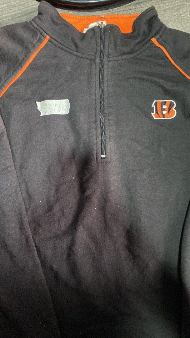 nfl halfzipper, Men's Fashion, Muslim Wear, Tops on Carousell