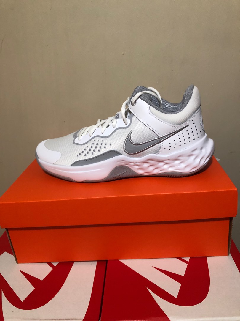 Nike Flyby Mid Wolf Grey, Men's Fashion, Footwear, Sneakers on Carousell