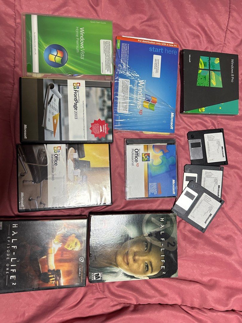 Old windows operating system and office app and pc games rare and ...