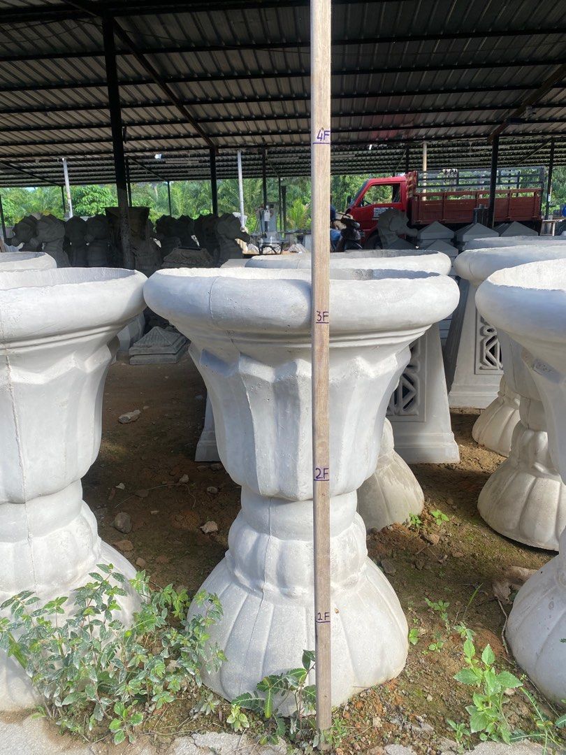 Pasu bunga simen /cement flower pot, Furniture & Home Living, Home ...