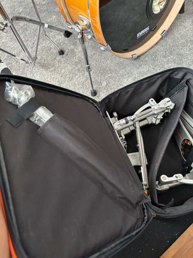 Pearl Demon Direct Drive Double Pedal, Hobbies & Toys, Music & Media ...