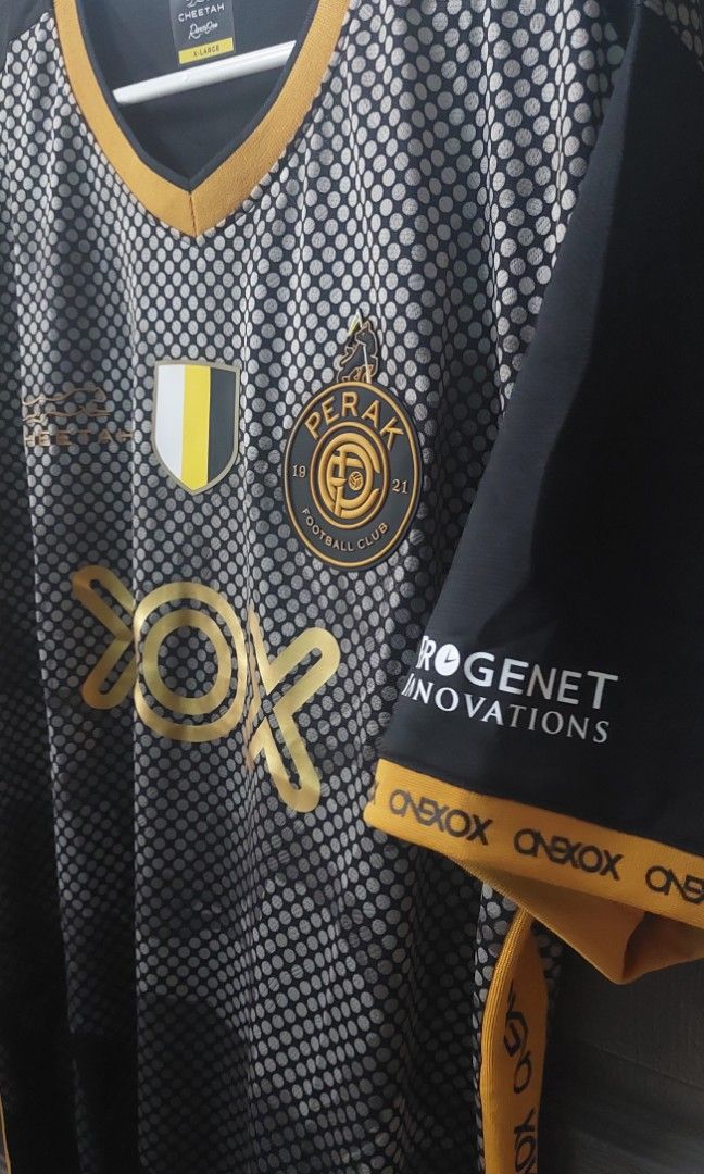PERAK ORIGINAL PLAYER ISSUE ( AUTHENTIC ), Men's Fashion, Activewear on ...