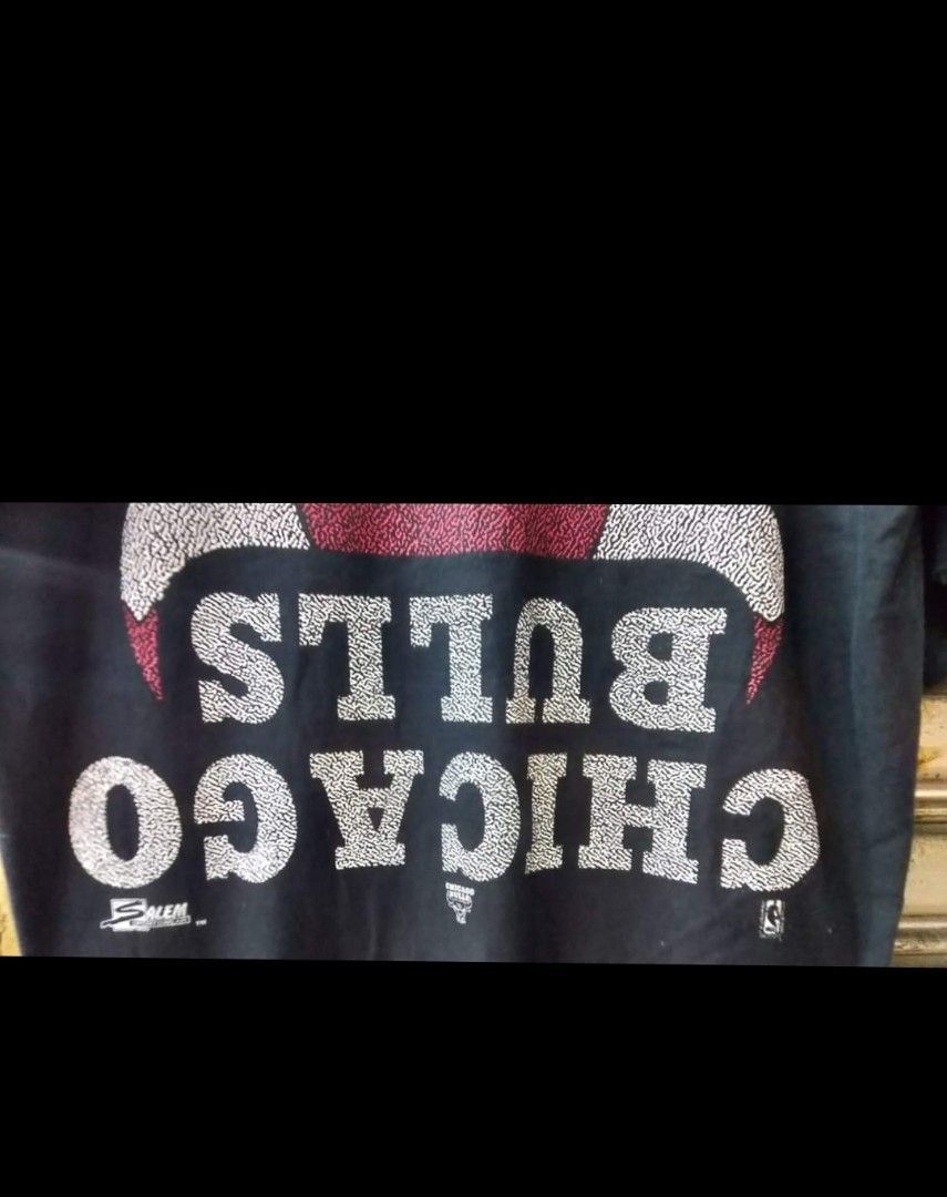 RARE CHICAGO BULLS, Men's Fashion, Activewear on Carousell
