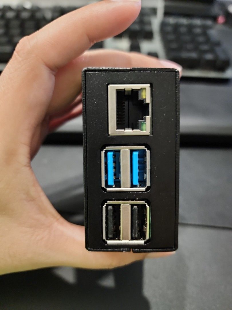 Raspberry pi model 4B (8gb) + casing + micro hdmi cable, Computers ...