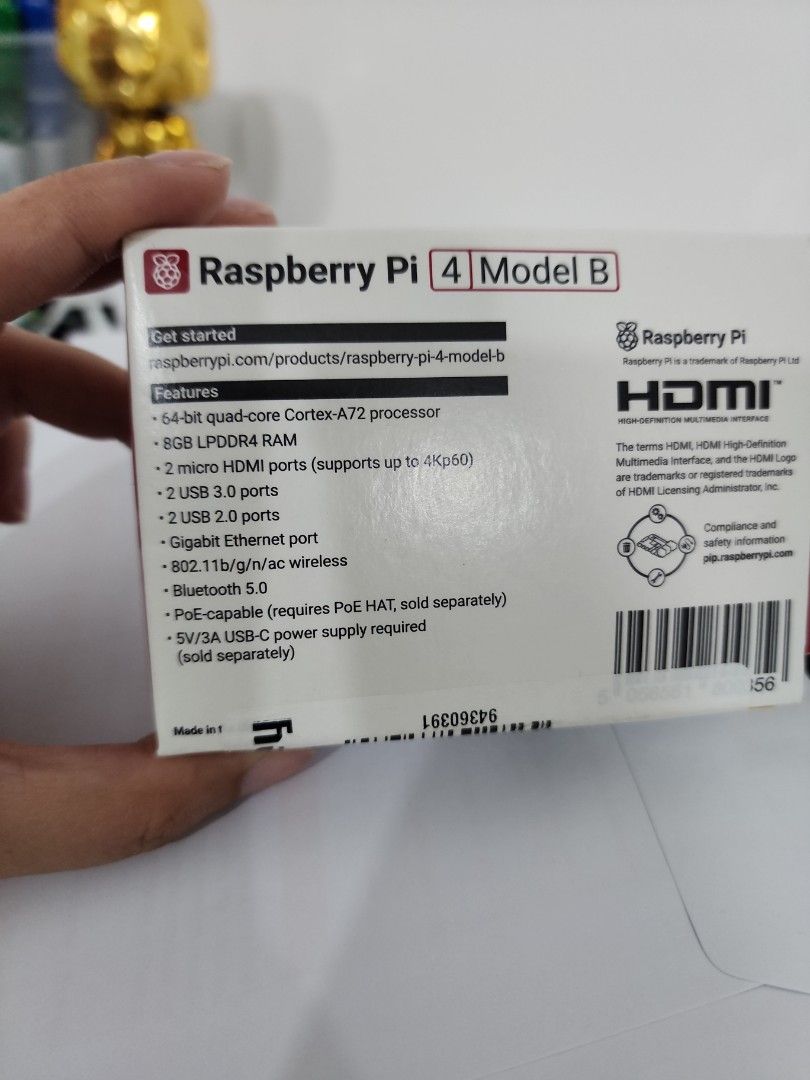 Raspberry pi model 4B (8gb) + casing + micro hdmi cable, Computers ...