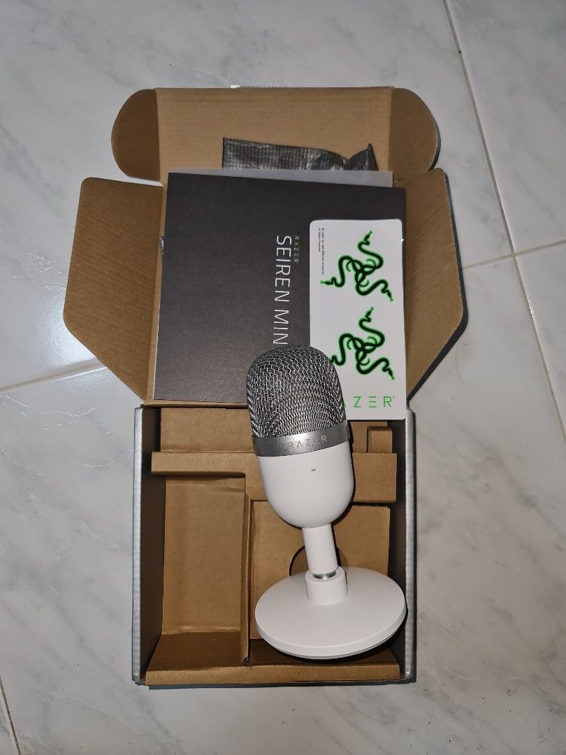 Razer Seiren Mini, Audio, Microphones on Carousell