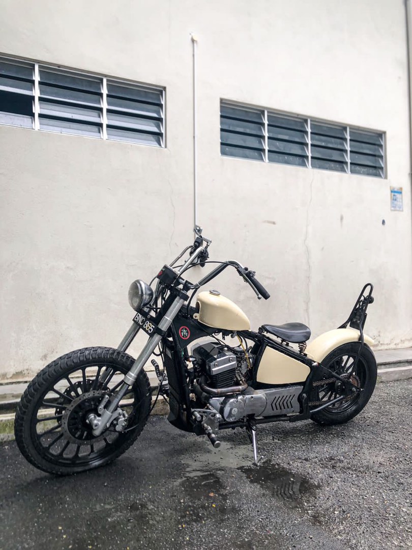 Regal Raptor 350 - custom momos Motor besar, Motorbikes on Carousell