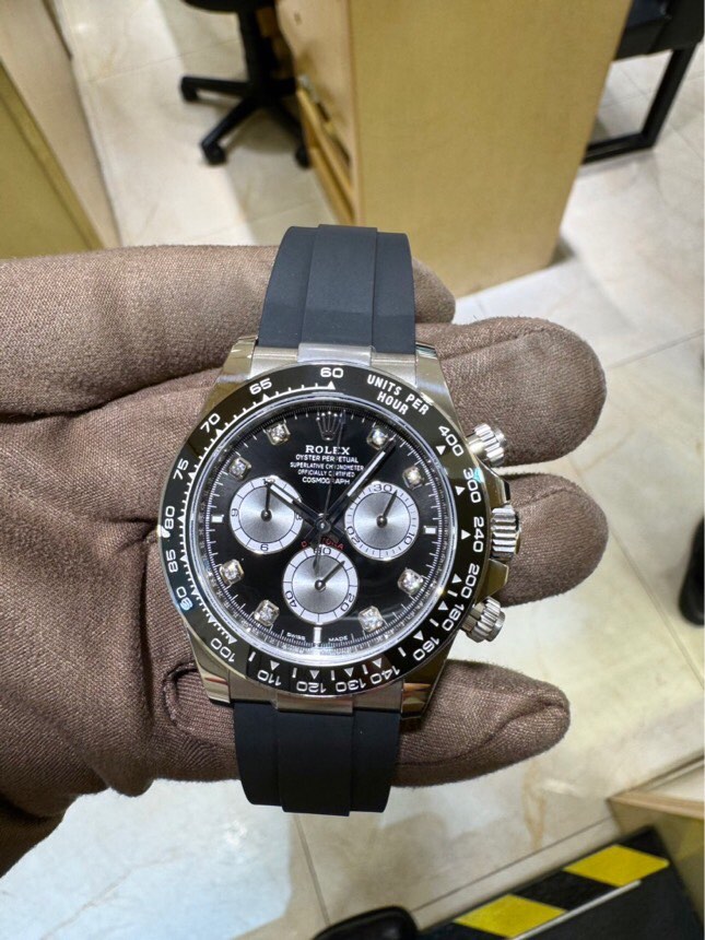 全新Rolex Daytona 126519, 名牌, 手錶 - Carousell