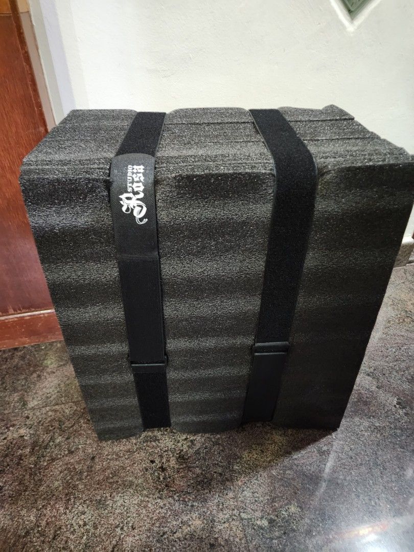 Rosa studio Teresa, Hobbies & Toys, Toys & Games on Carousell