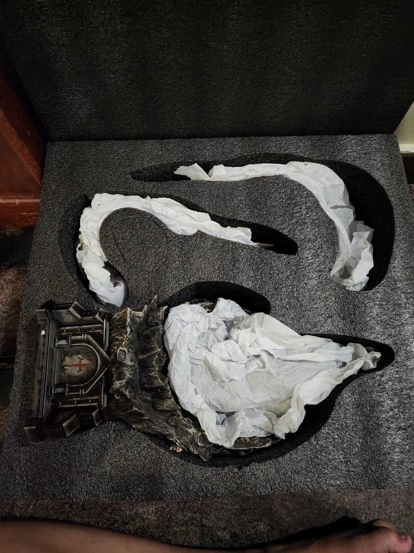 Rosa studio Teresa, Hobbies & Toys, Toys & Games on Carousell