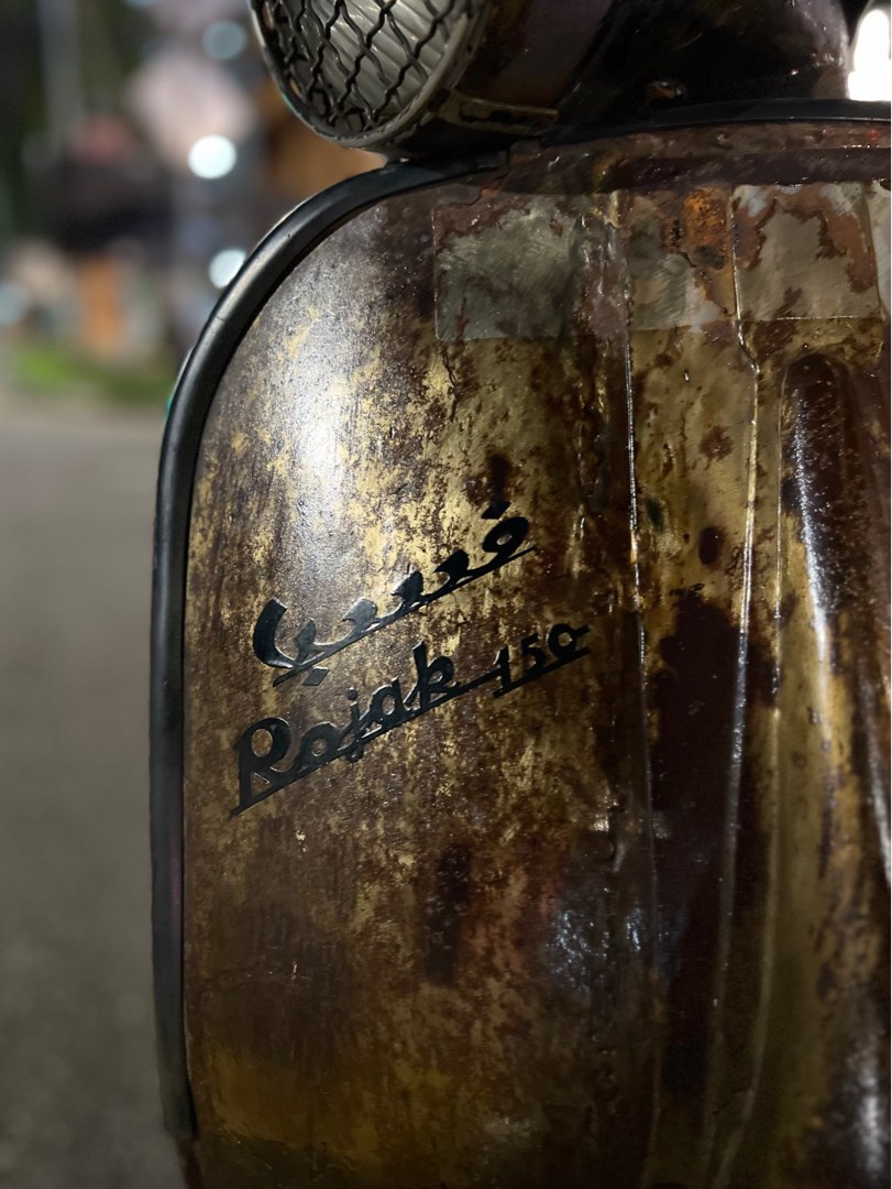 Rustic Vespa for rent. (Events, photoshoots), Motorcycles, Motorcycle ...