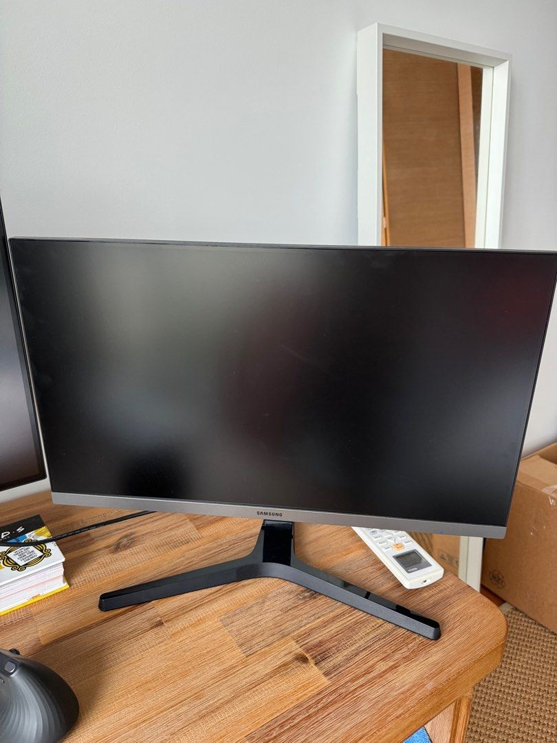 Samsung 24 inch Full HD IPS Monitor, Computers & Tech, Parts ...