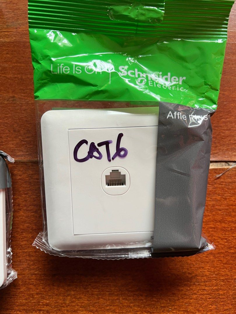 Schneider single data cat 6, TV & Home Appliances, Electrical, Adaptors ...
