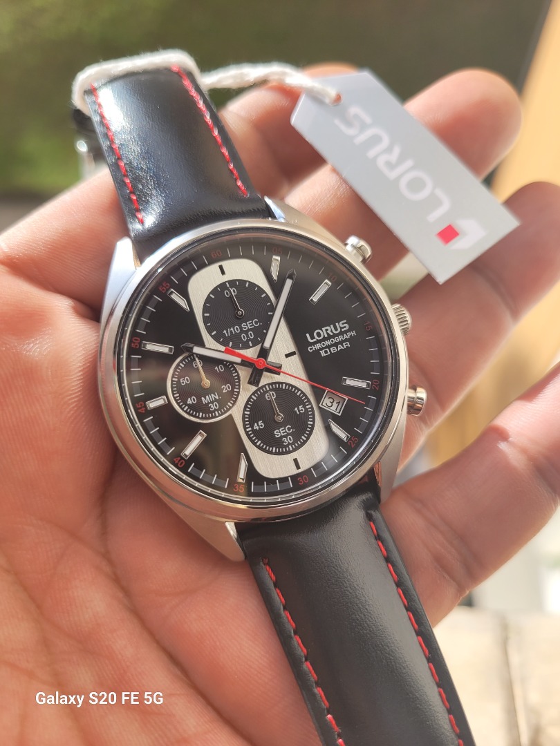 Seiko Lorus Car Dashboard Black/Silver Dial Reverse Panda Chronograph ...